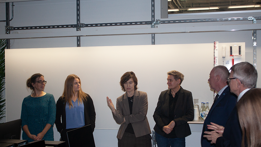 Nye rektorn besökte ABE-skolan | ABE internsidor